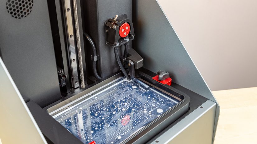 Pumping Resin out of the Resin Vat - Zortrax